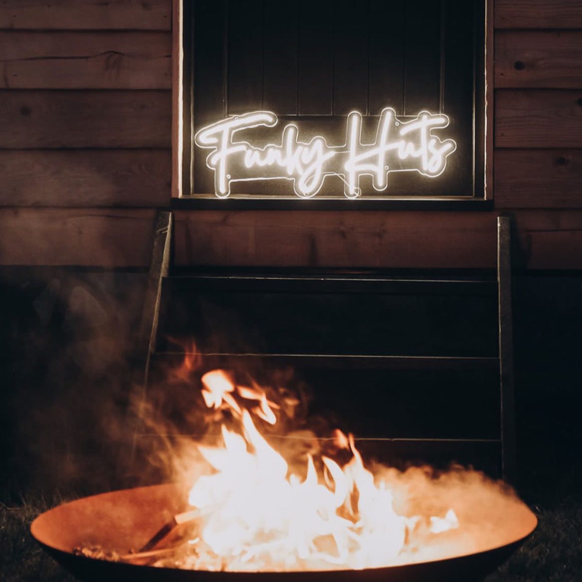 The Woody - Funky Huts